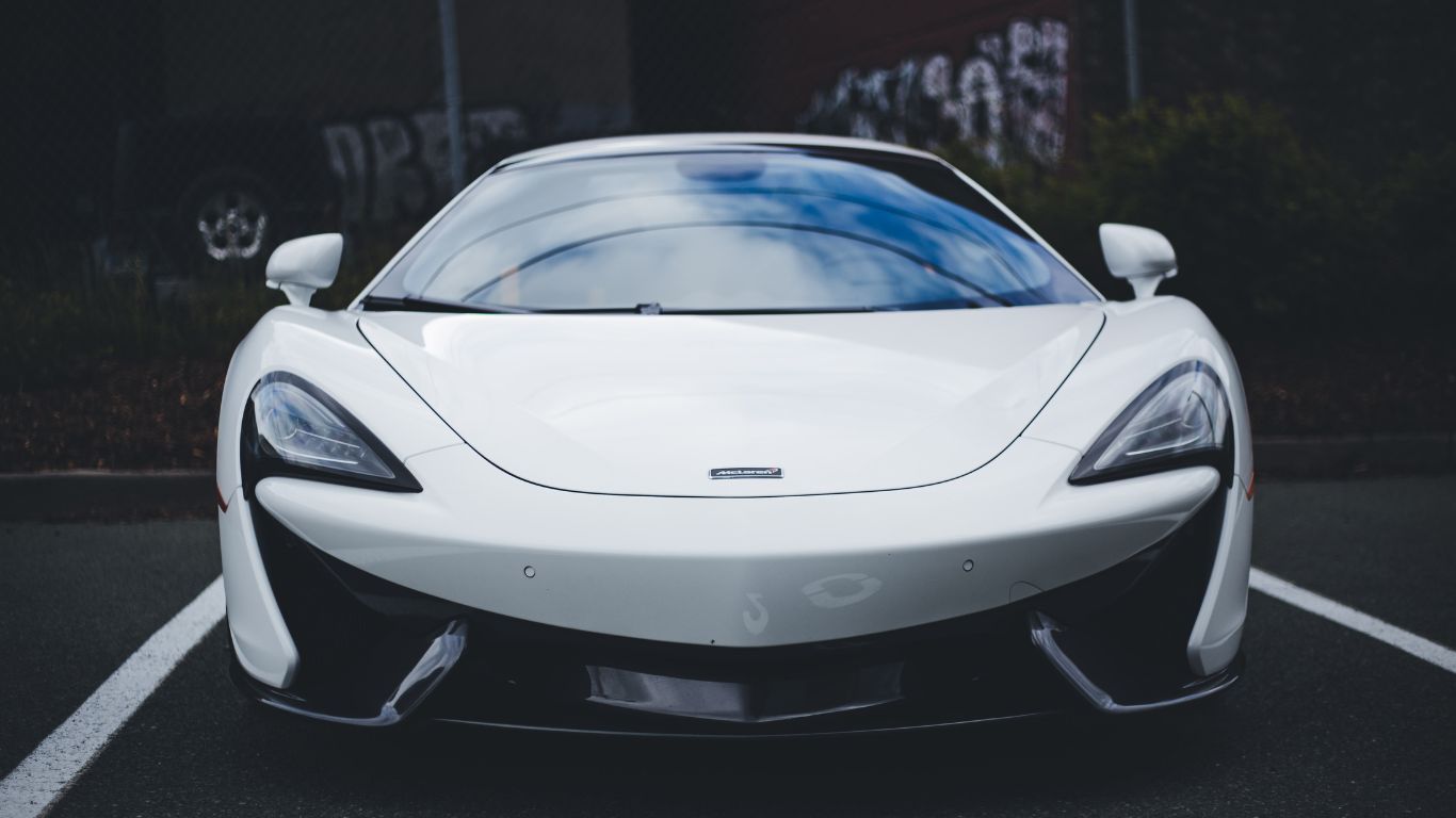 Auto Glass Repair Services | Mobile Glass Repair Near Me