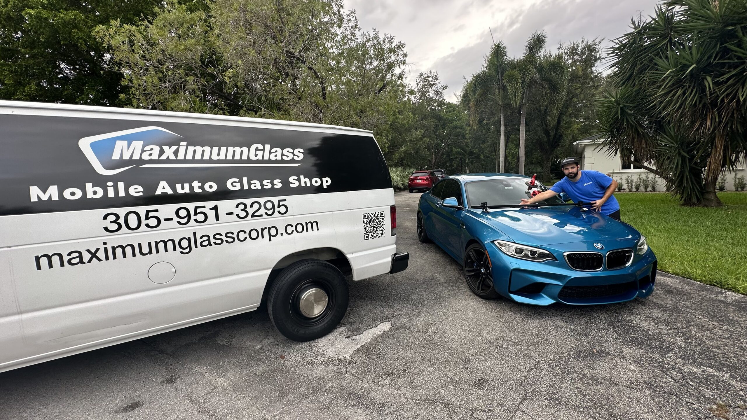 Auto Glass Repair Services | Mobile Glass Repair Near Me